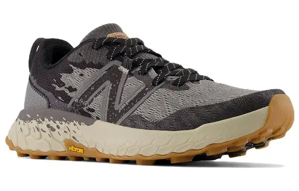 NEW BALANCE Fresh Foam Hierro V7 Trail Running Shoes