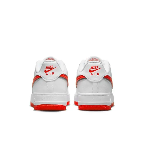 Nike Force 1 Se Low Top Sneakers