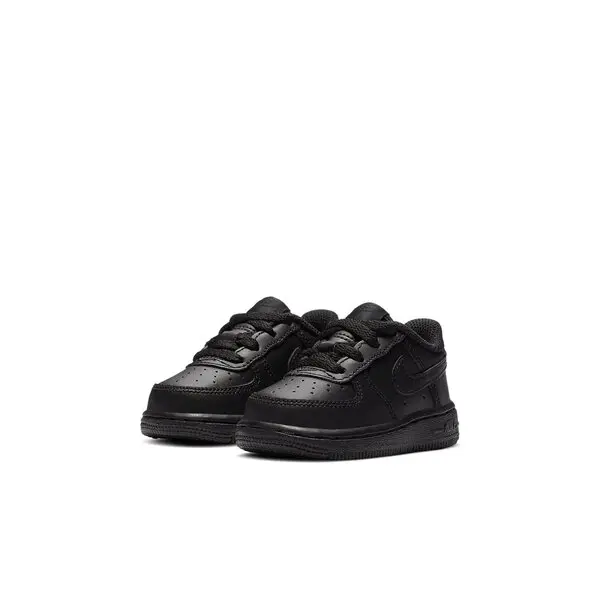 Nike Force 1 '06 "triple" Sneakers