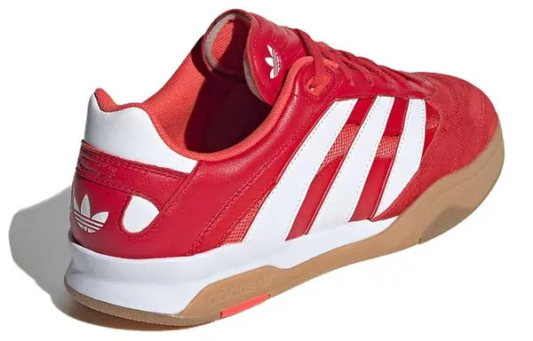 Adidas Originals Predator Mundial Sneakers - Red/white