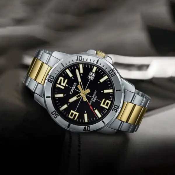 Casio Stainless Steel Link Quartz Waterproof Analog Watch - Silver