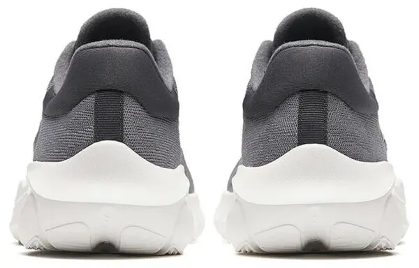 ANTA Badminton Series Sneakers - Grey/white