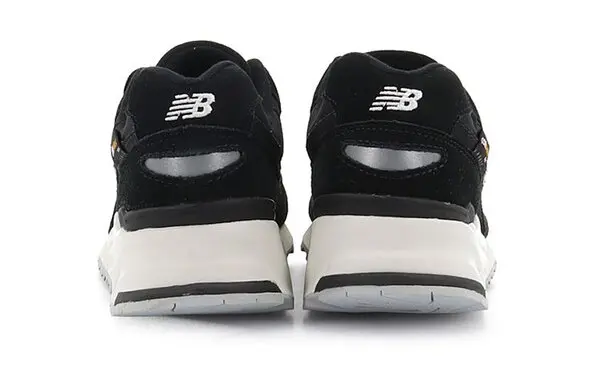 NEW BALANCE 999 Athletic Sneakers - Black