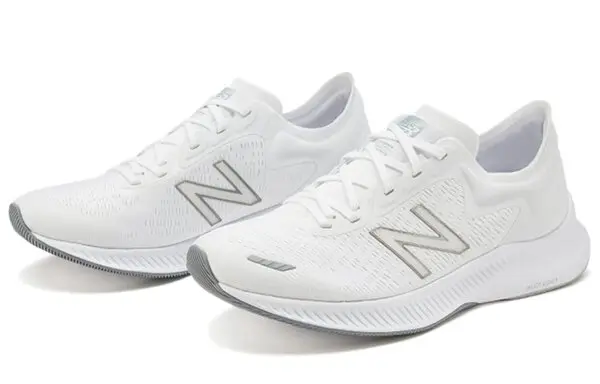 NEW BALANCE Pesu Series Low Top Sneakers