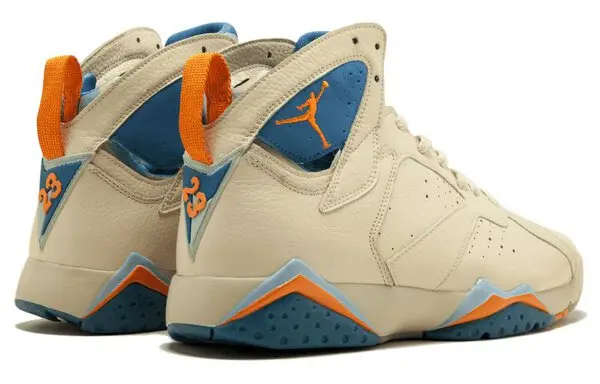 JORDAN 7 Retro High Top Sneakers