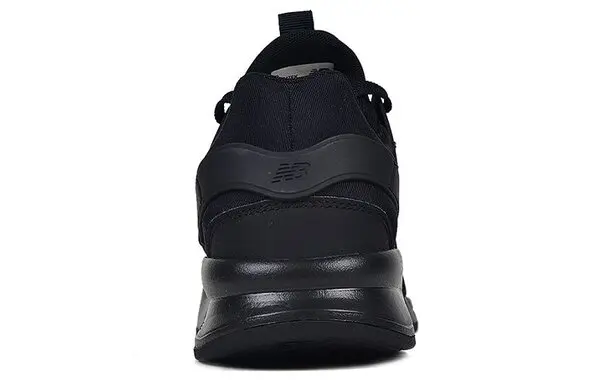 NEW BALANCE 247v2 Athletic Sneakers - Black