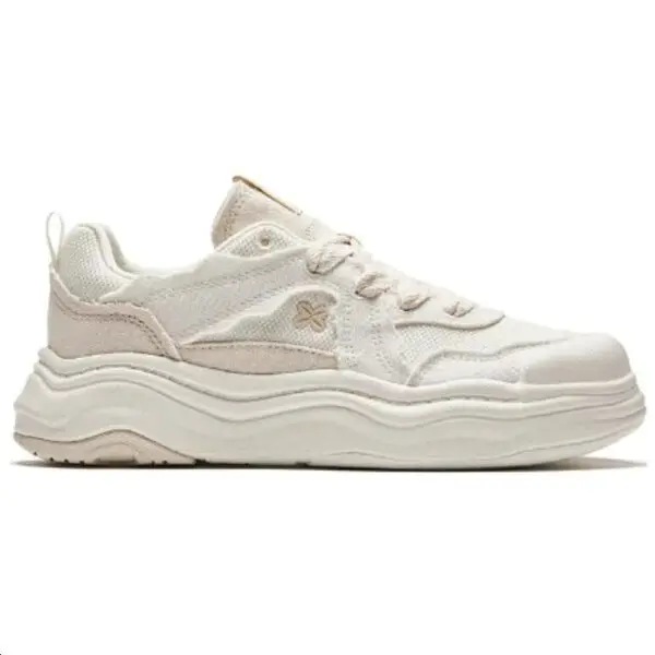 ANTA Sneakers