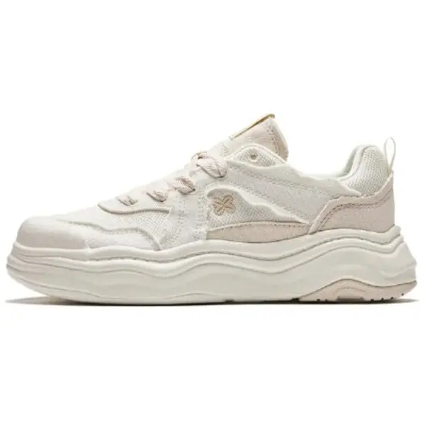 ANTA Sneakers - White/beige