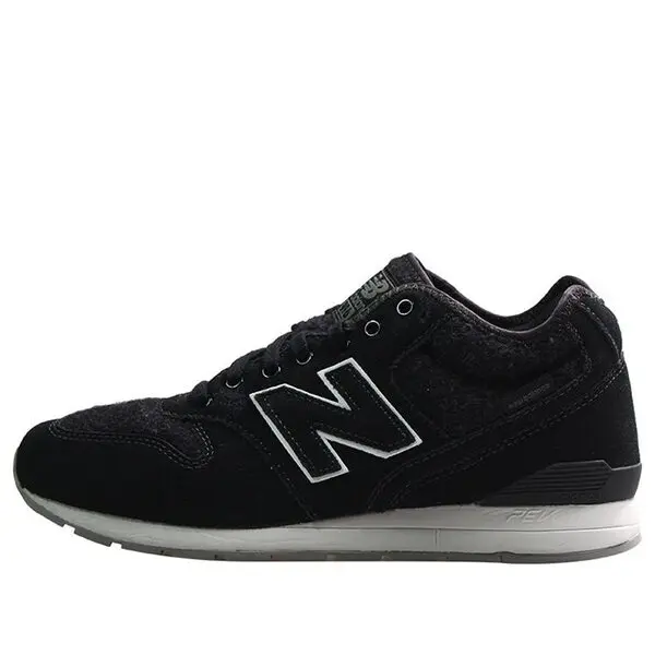 NEW BALANCE 996 Low Top Retro Sneakers - Black