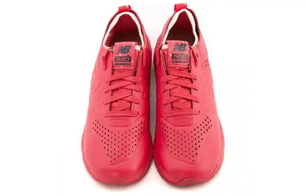 NEW BALANCE 580 Series V4 Sneakers - Red