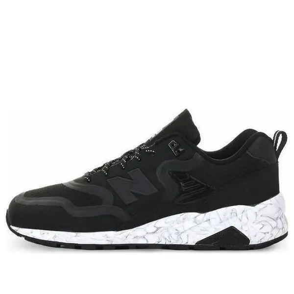 NEW BALANCE 580 Re-engineered Sneakers - Black