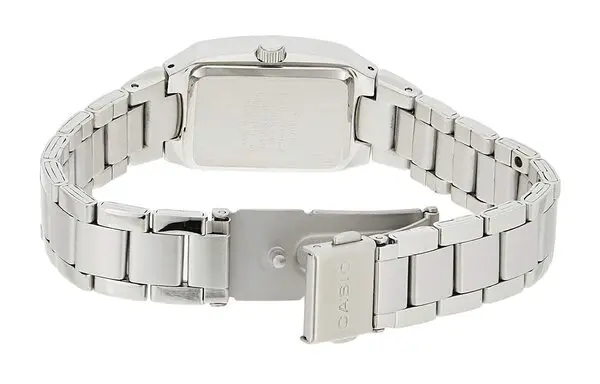 Casio Analog Quartz Watch With Metal Bracelet And White Dial