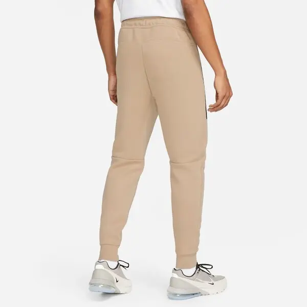 Nike Tech Sweatpants