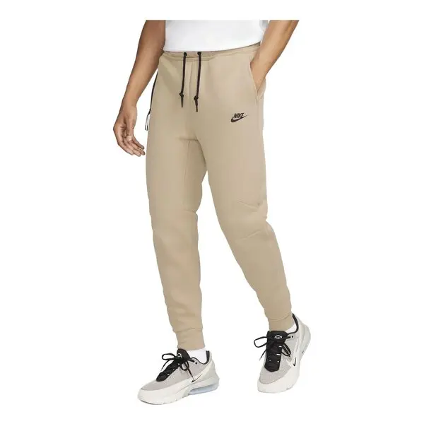 Nike Tech Sweatpants - Khaki