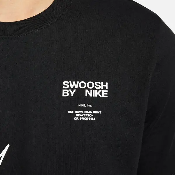 Nike Swoosh T-shirt