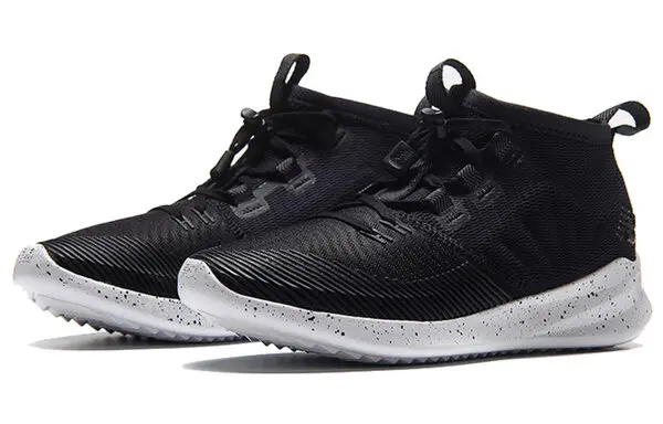 NEW BALANCE Cypher Run Mid Top Sneakers