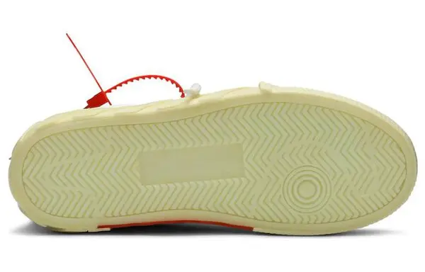 Off-White Vulc Low Top Sneakers - White