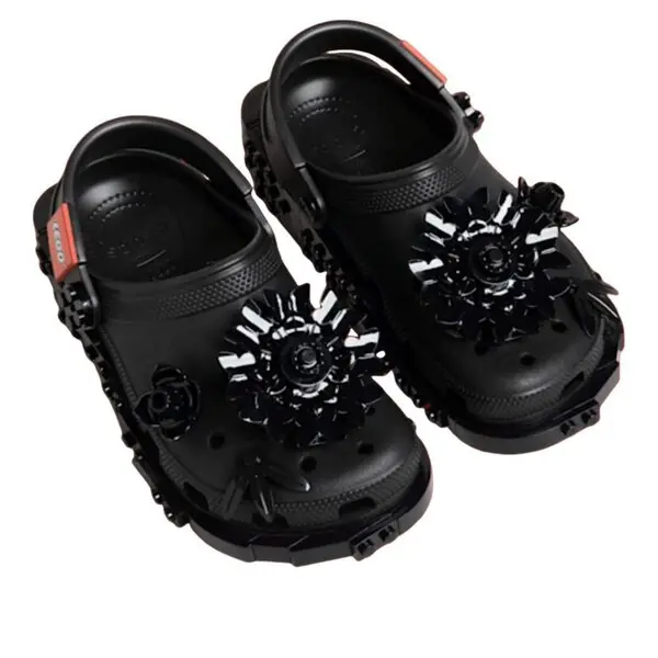 CROCS X Lego Classic Clog - Black/red