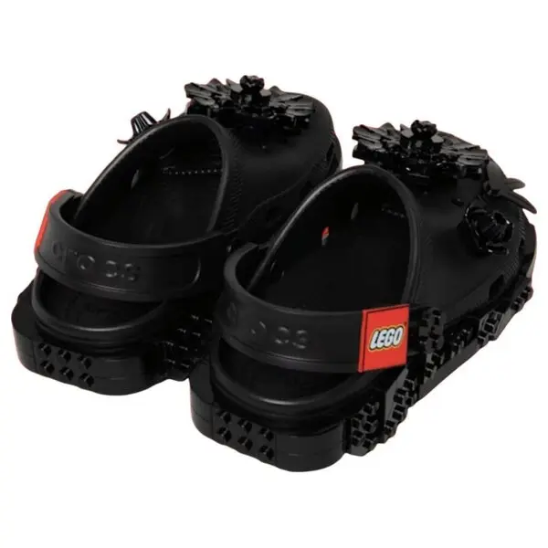 CROCS X Lego Classic Clog - Black/red