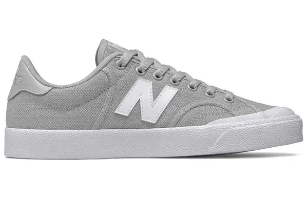 NEW BALANCE Pro Court Sneakers - Grey