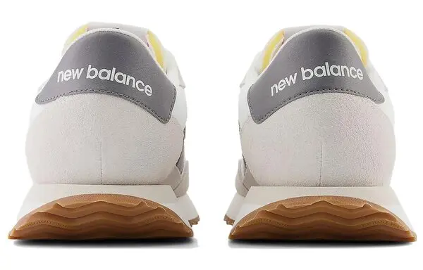 NEW BALANCE 237 Sneakers - White Grey