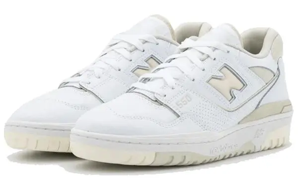 NEW BALANCE 550 Sneakers - White/cream