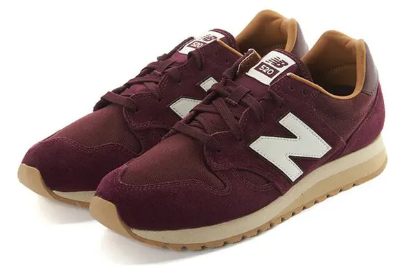 NEW BALANCE 520 Sneakers - Wine Red