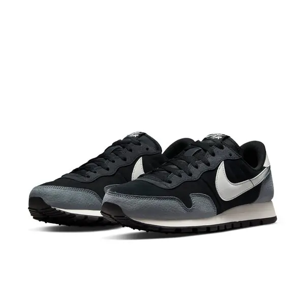 Nike Pegasus 83 Low Top Sneakers - Black/phantom/cool Grey