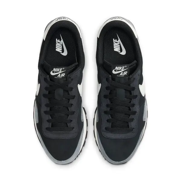 Nike Pegasus 83 Low Top Sneakers - Black/phantom/cool Grey
