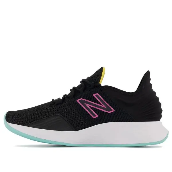 NEW BALANCE Fresh Foam Roav Sneakers - Black