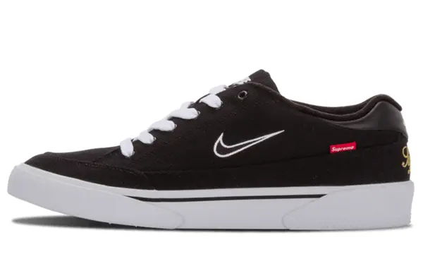 Nike X Supreme Sb Gts Qs Sneakers