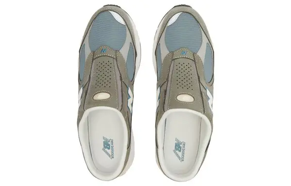 NEW BALANCE 2002rm Slip-on Sneakers