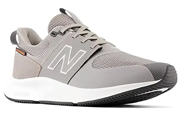 NEW BALANCE 900 V1 Athletic Sneakers