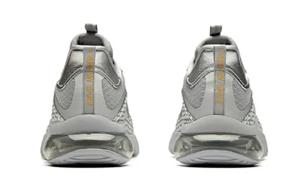 ANTA X Snoopy Moon Landing 50th Anniversary 'grey Silver