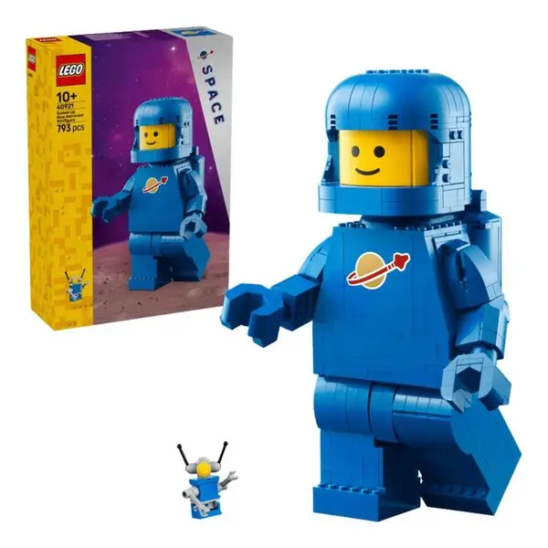 Lego Scaled-up Minifigure - Multi-color