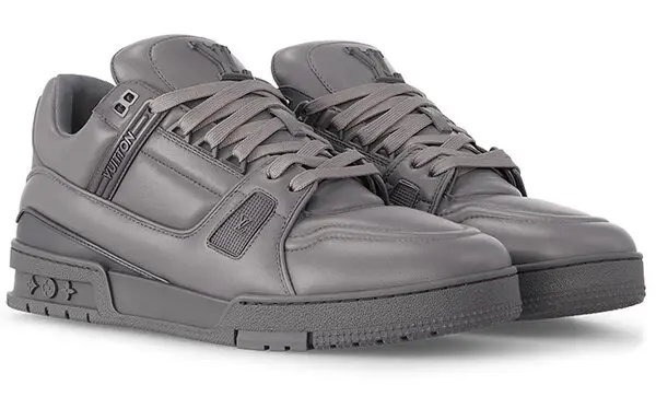 LOUIS VUITTON Trainer Sneakers