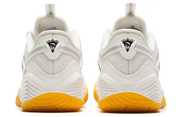 ANTA Athletic Sneakers