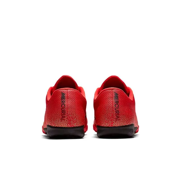 Nike Vapor 12 Academy Cr7 C Tf Athletic Shoes