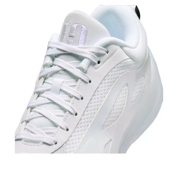 JORDAN Heir Series 2 Pf Sneakers - White/ice Blue