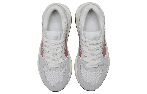 NEW BALANCE 57/40 "light Aluminum Mineral Red" Sneakers - Gray/pink/white