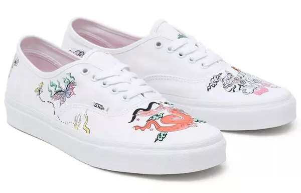 VANS Authentic Casual Printed Sneakers