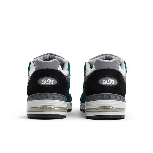 NEW BALANCE 991 Made In Uk Sneakers - Green/grey