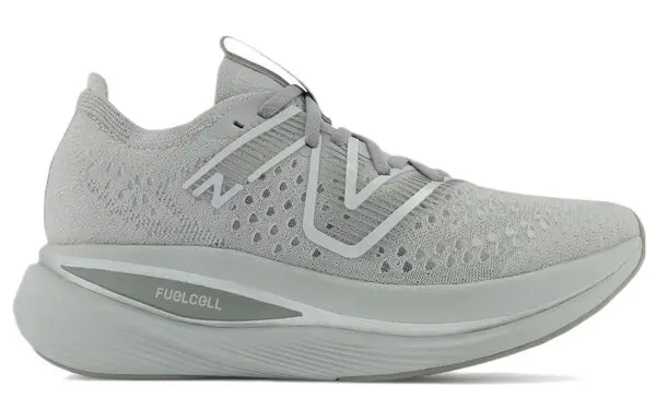 NEW BALANCE Fuelcell Supercomp Low
