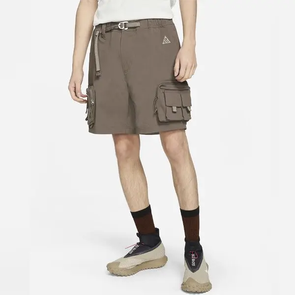 Nike Solid Color Cargo Shorts Us Edition - Brown