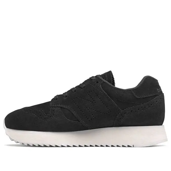 NEW BALANCE 520 Platform Sneakers - Black
