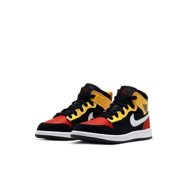 JORDAN 1 Mid Se Sneakers