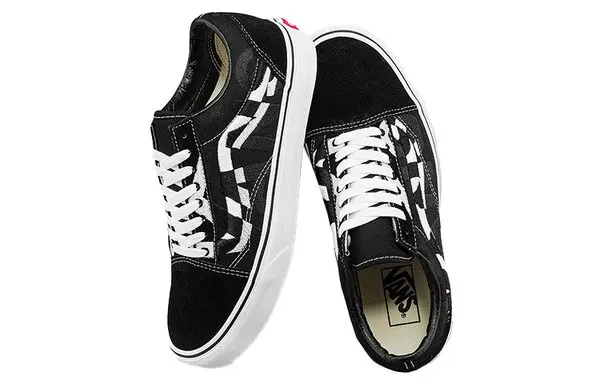 VANS Old Skool Statement Sneakers - Black/white