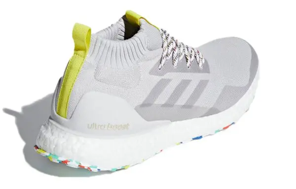 Adidas Ultraboost Mid - Silver/gray