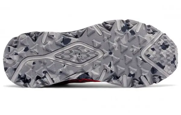 NEW BALANCE 690v2 Athletic Sneakers