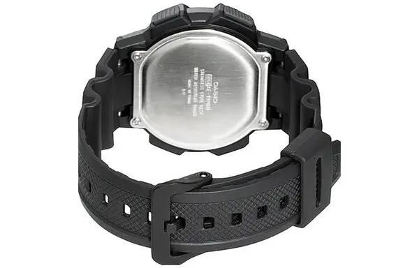 Casio Sports Quartz Analog Watch